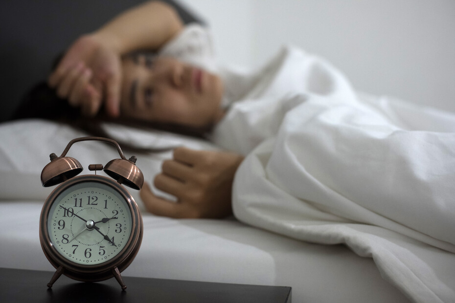 Mengatasi Insomnia Dengan Pijat : Cara Mudah Untuk Tidur Nyenyak Malam ...
